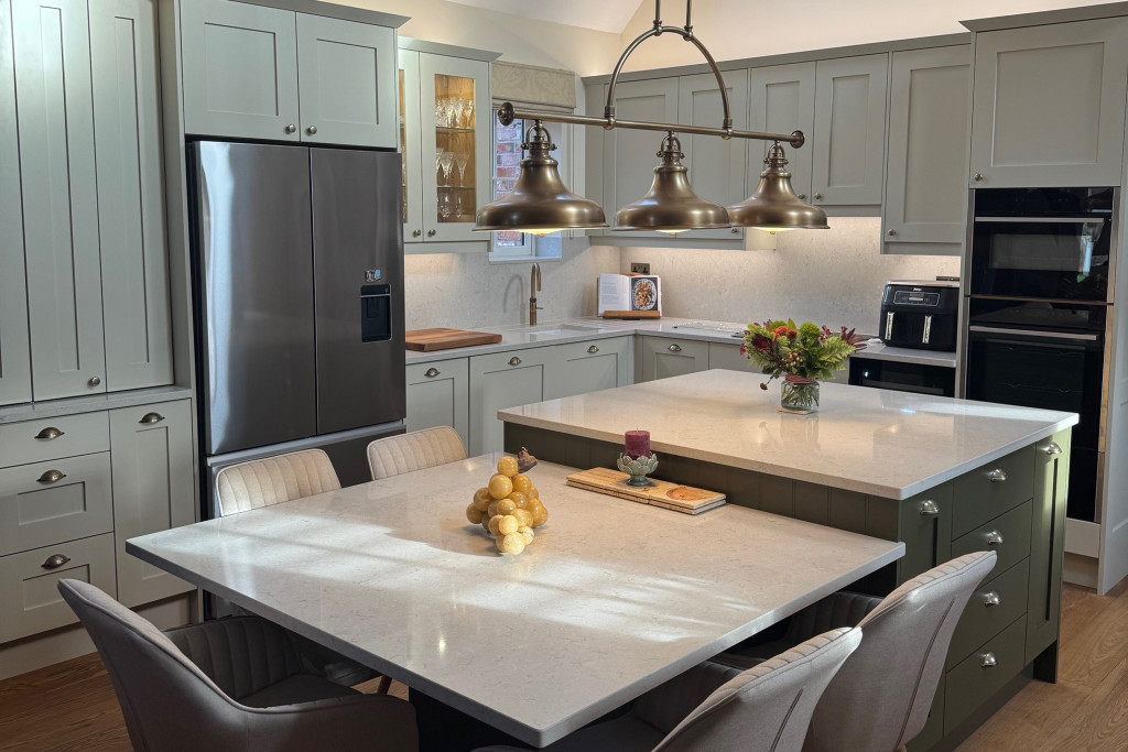 Bancha & Bone: Contrasting Kitchen Island | Kedleston Interiors